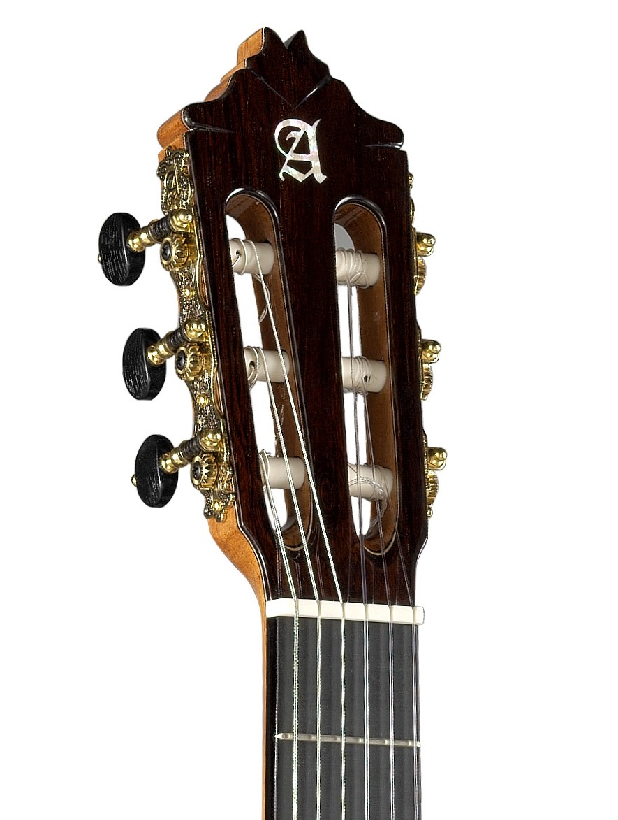 Guitarra Cutaway Alhambra 9PA CW - Mundofolklore.es